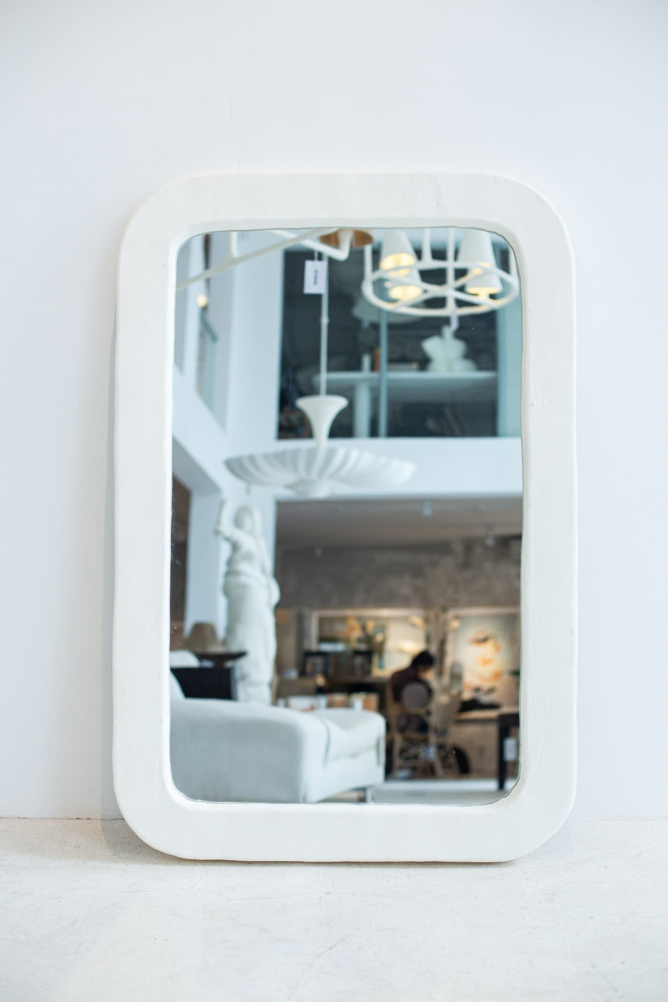 MIMI MIRROR – The Medium Design