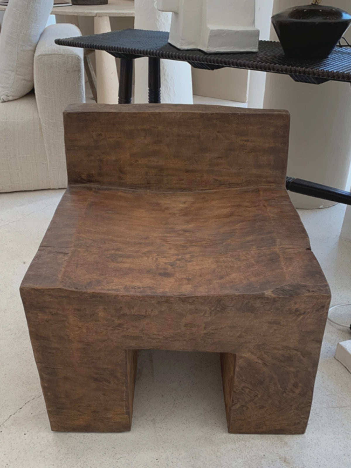 FOUNDATION CHAIR – The Medium Design